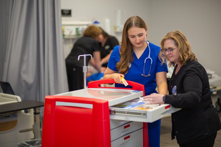 Nursing Program – Become a Healthcare Leader
